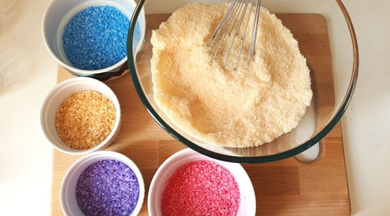 DIY Bath Salts As A Birthday Gift - DIY Beauty Base