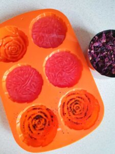 The Most Beautiful DIY Rose Lotion Bars You Can Make [Recipe + Labels ...